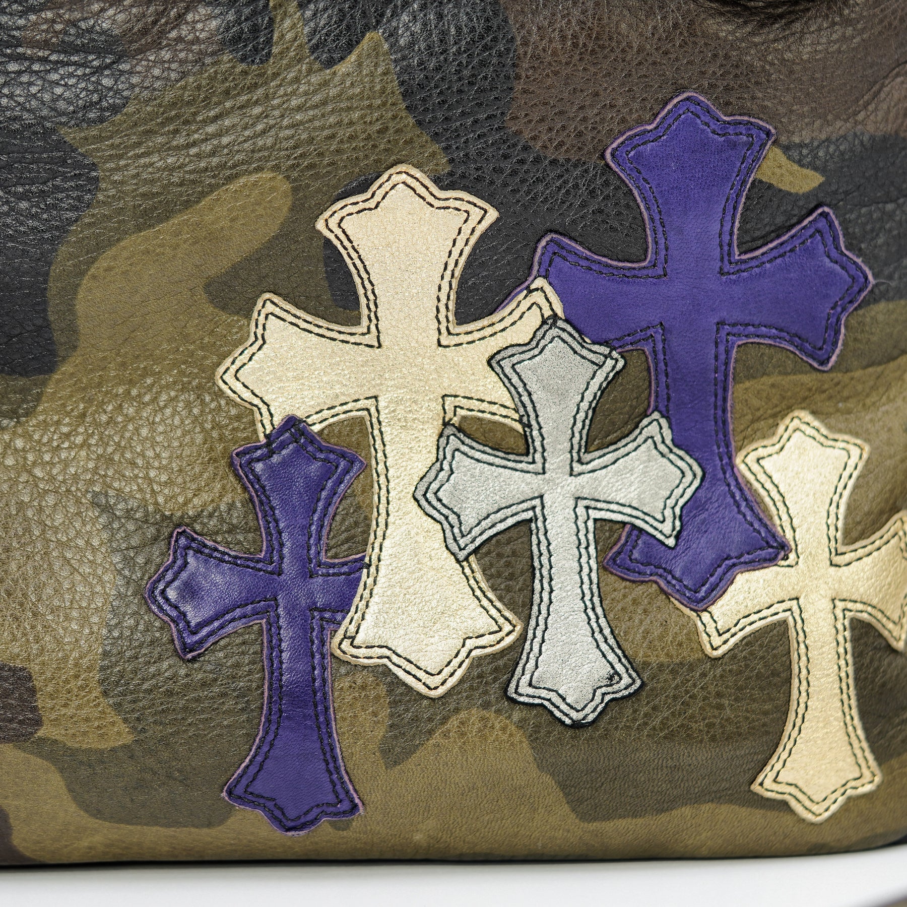 Chrome Hearts Camo Perry'ch Scroll Label Bag – Only Authentics